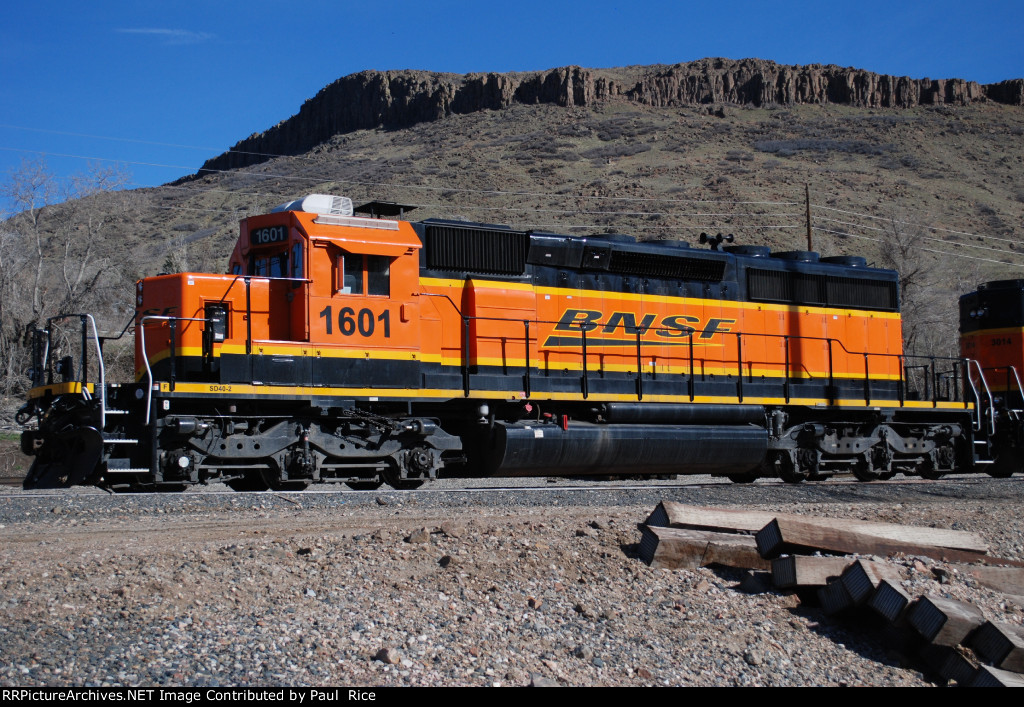BNSF 1601